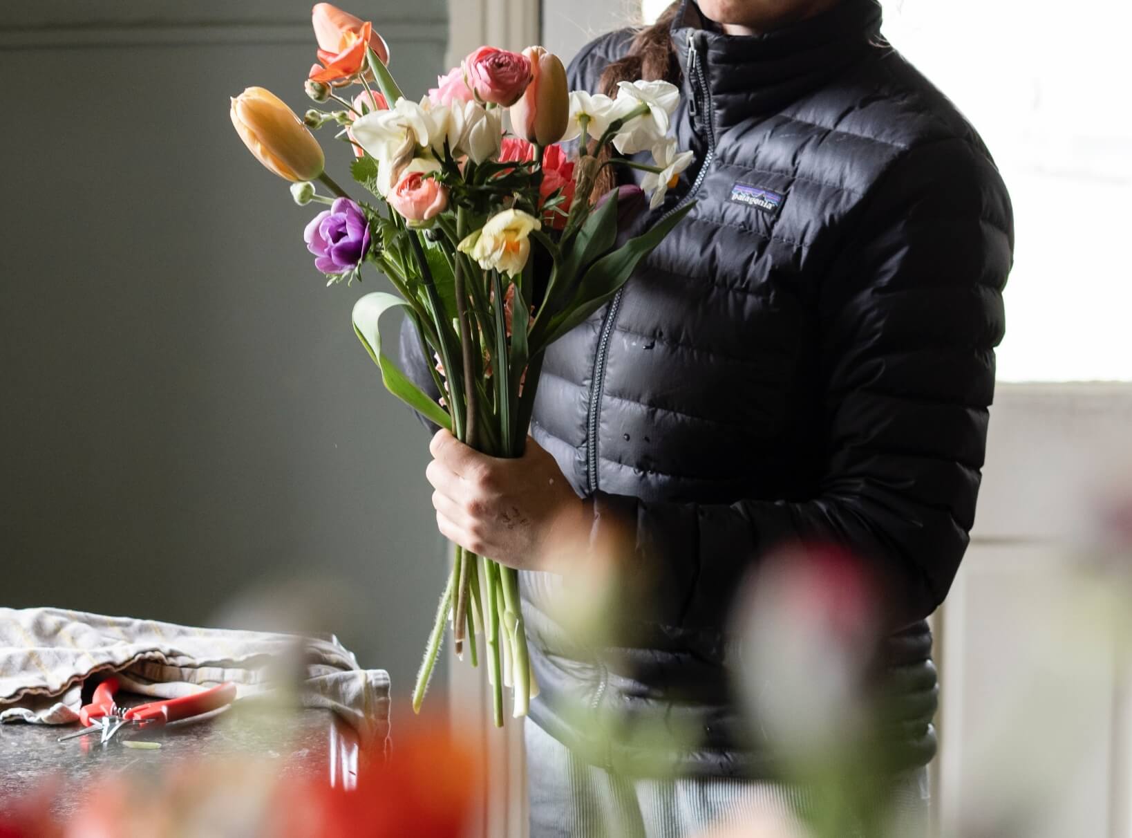 rebirth リバース – Loss Flower Project 捨てられていく花を もう一度咲かせるプロジェクト。